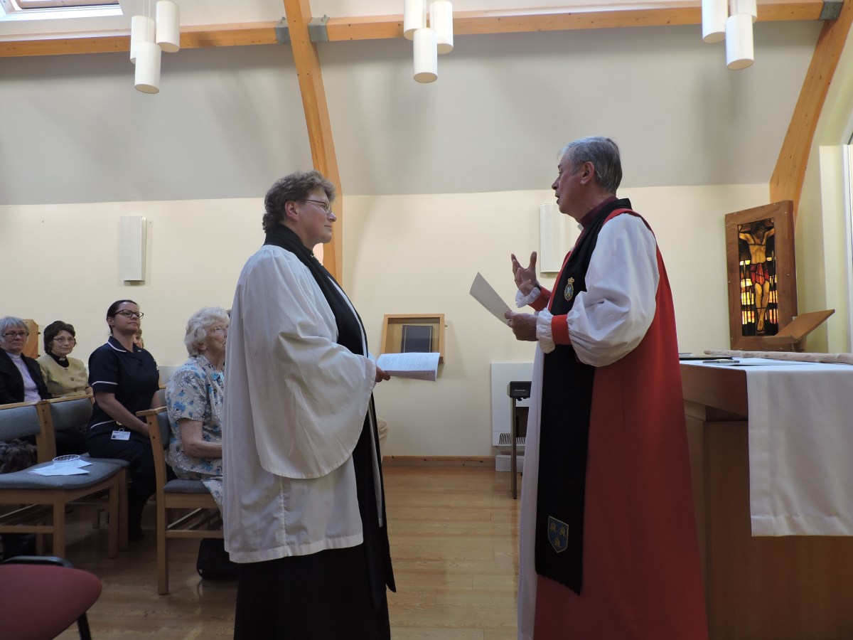 QEH lead chaplain receives official licensing – QEH Media Hub