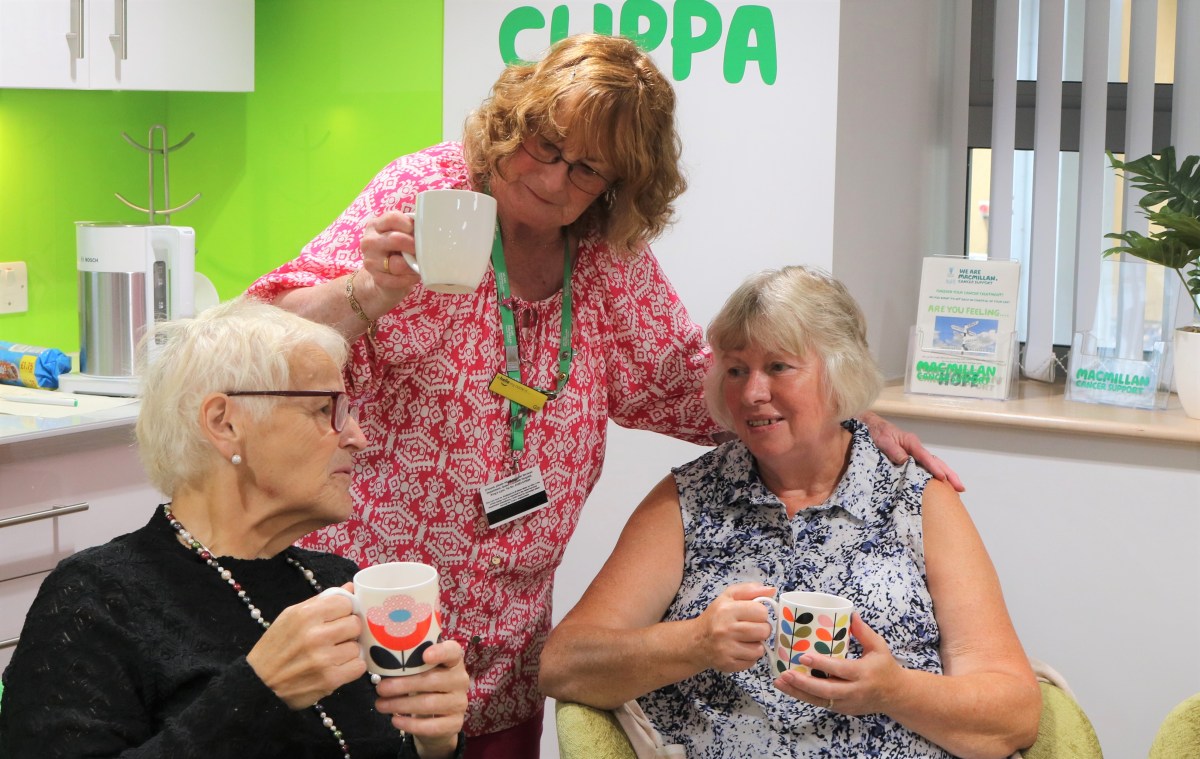 A cuppa and a chat for cancer patients at QEH – QEH Media Hub